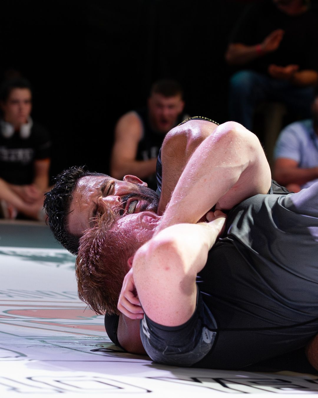 How to Master Wrist Locks in Brazilian Jiu-Jitsu – RollBliss